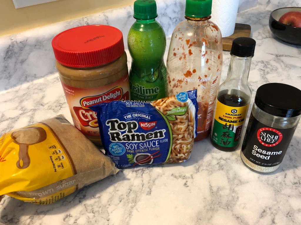 Ramen Buddha Bowl with Creamy Peanut Sauce – Bargain Vegan